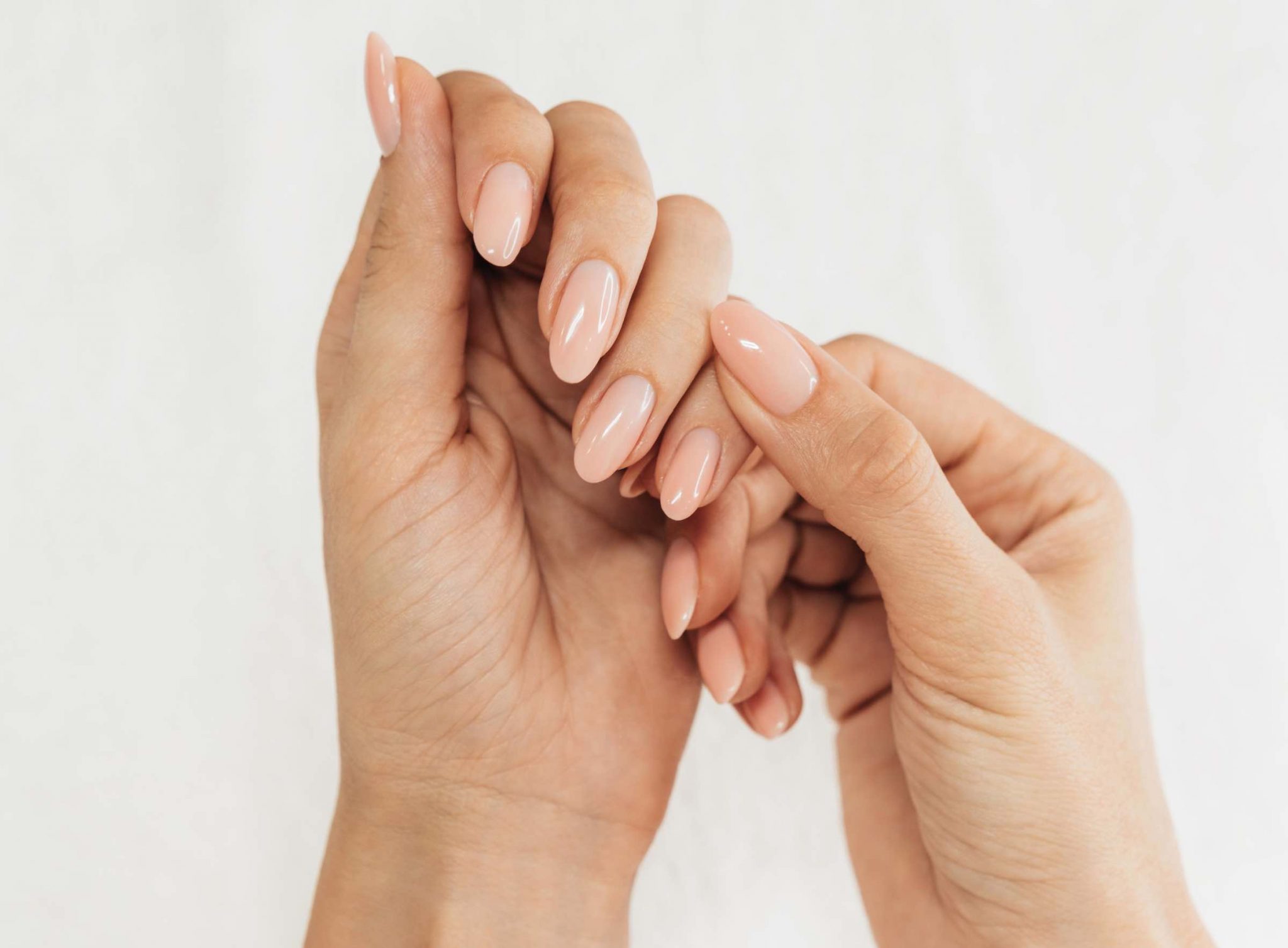 Refill unghie: la guida completa per prolungare la tua manicure